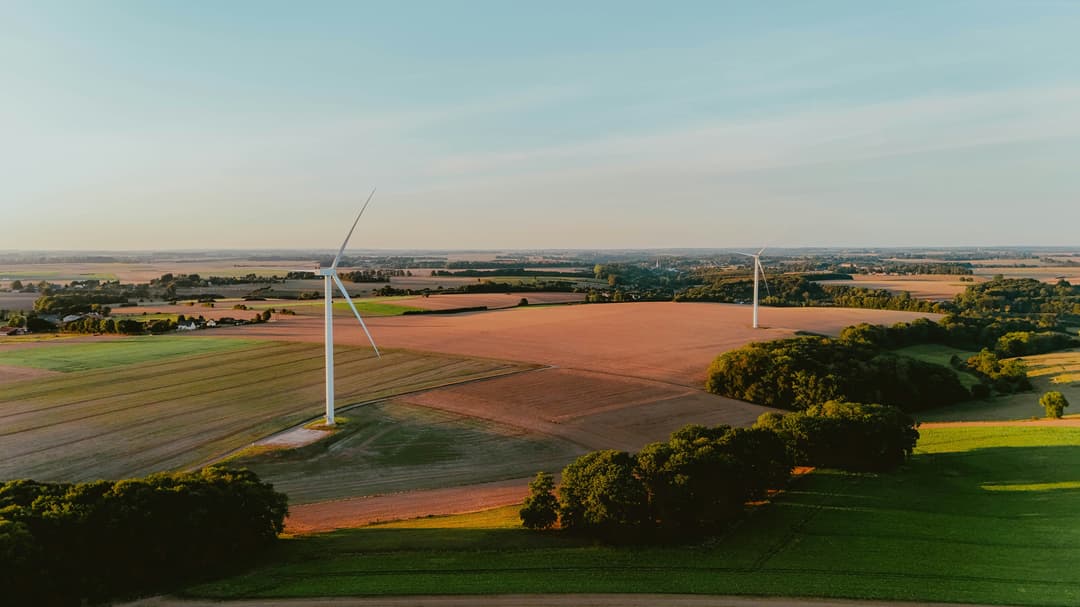 Meteomatics AI Method Enhances Solar and Wind Power Forecasts, Saving ...